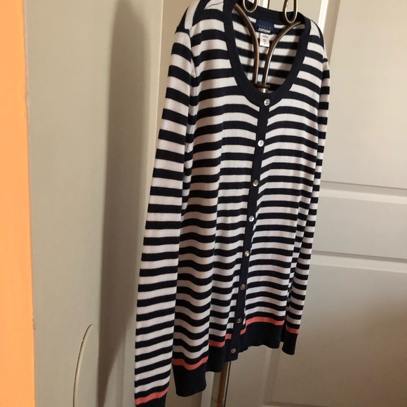 Basic Editions | Sweaters | Basic Edition S Button Down Sweater | Poshmark